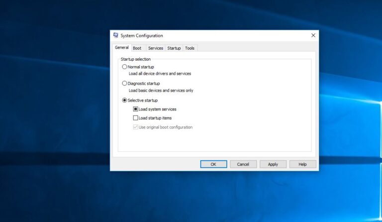 What happens if you uninstall an app and then reinstall it?