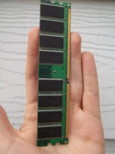 Does removing RAM delete anything? | TechDiy.info