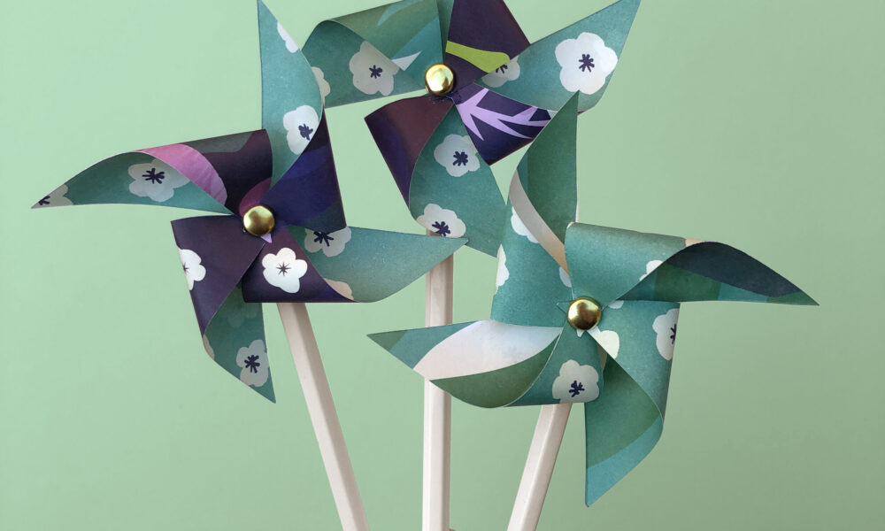 How do you get pinwheels to stick? – TechDIY.info